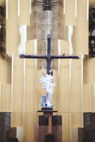 Catholic Church Cathedral Statue Jesus Cross