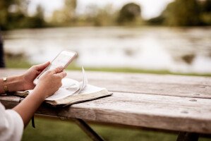 Bible Study Cell Phone (2)